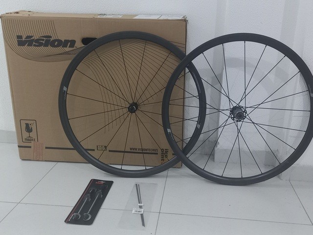 Classificados Bikemagazine - Rodas Vision SC30 Carbon Tubeless